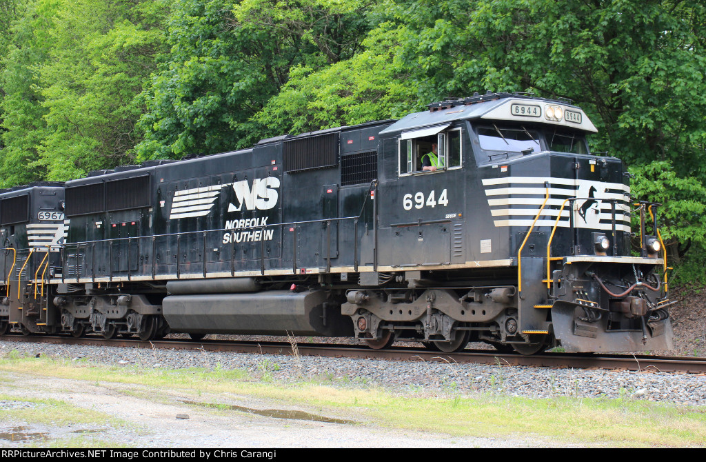 NS 6944 on K64